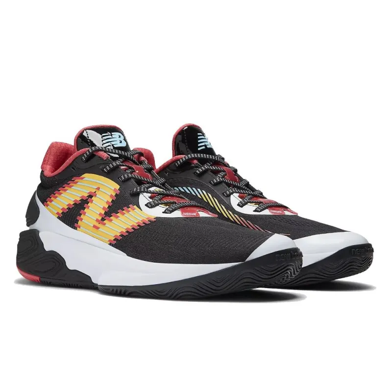 Zapatillas de baloncesto New Balance Two WXY V5 en negro